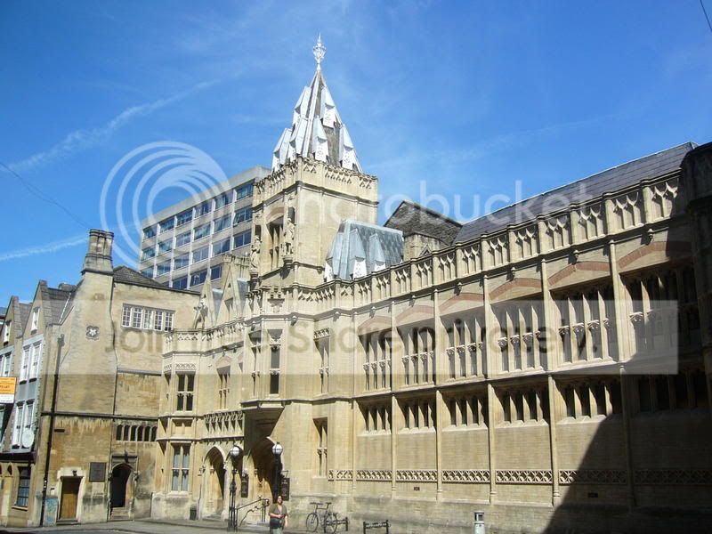 Local government buildings | SkyscraperCity Forum